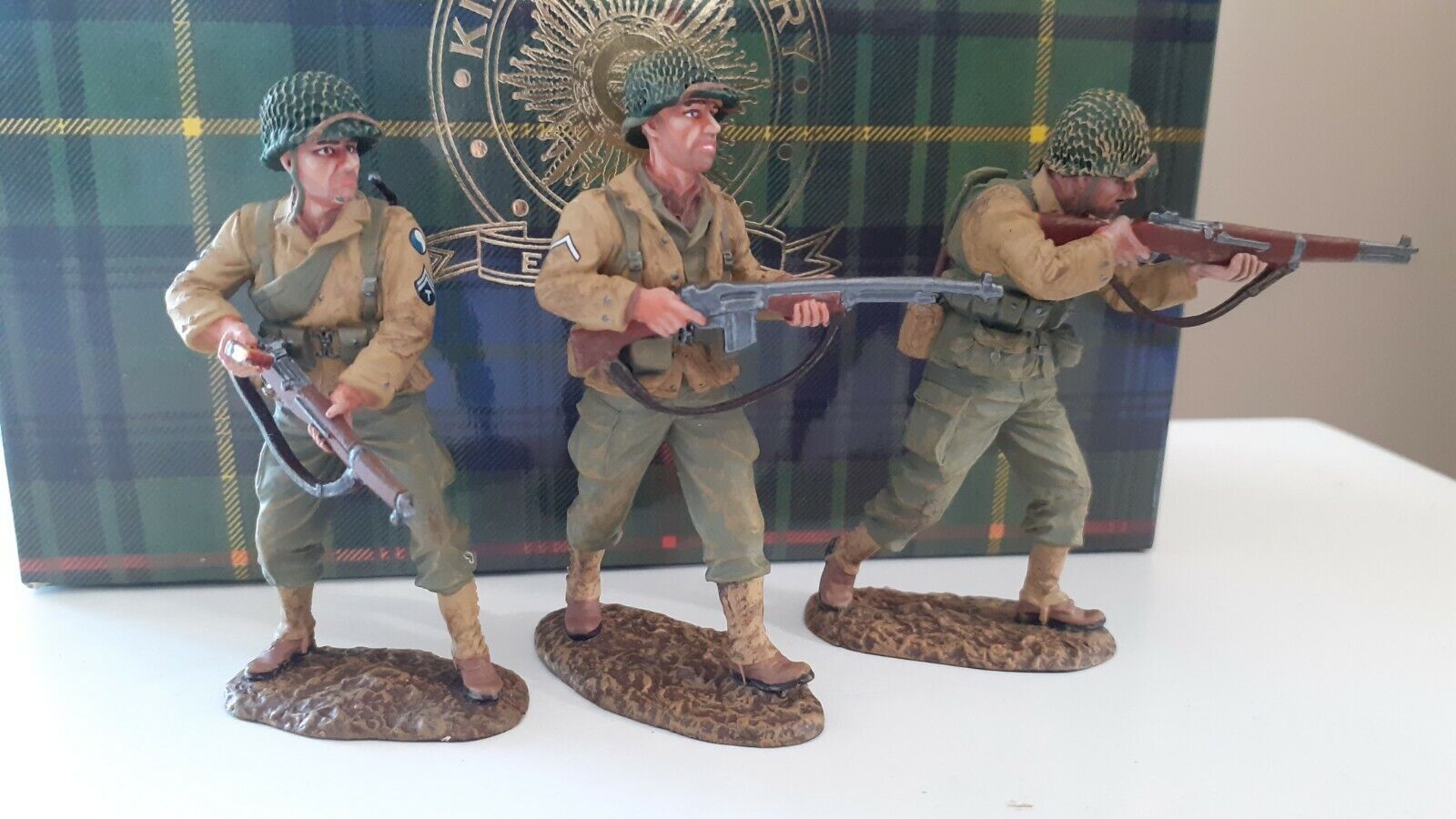 King and country ww2 d-day saving capt miller private ryan dd305 1:30 ...