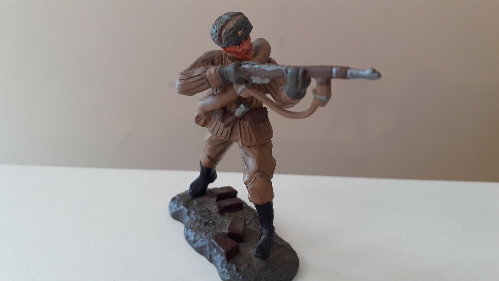 Britains metal ww2 ww1 Russian infantry 17389 d-day 1:32 w2 stalingrad ...